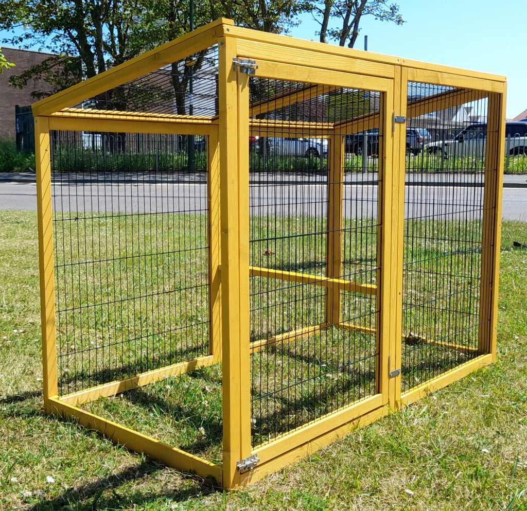 Chicken Runs & Walk-in Chicken Runs | Eggshell Online