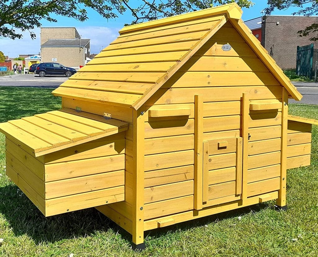 Deluxe Betty Chicken House - Eggshell Online